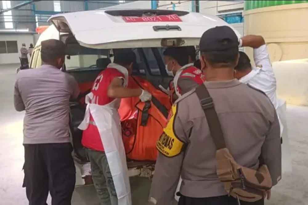 Tim Inafis Polres Sragen Evakuasi Pekerja Pabrik yang Meninggal ...