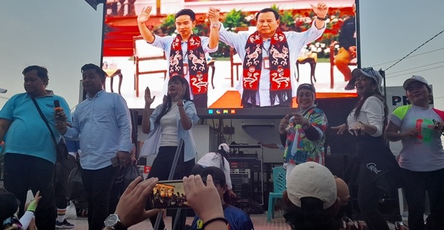 Ratusan Ibu-Ibu di Kendal Antusias Ikuti Senam Gemoy Bersama Mifta Reza ...